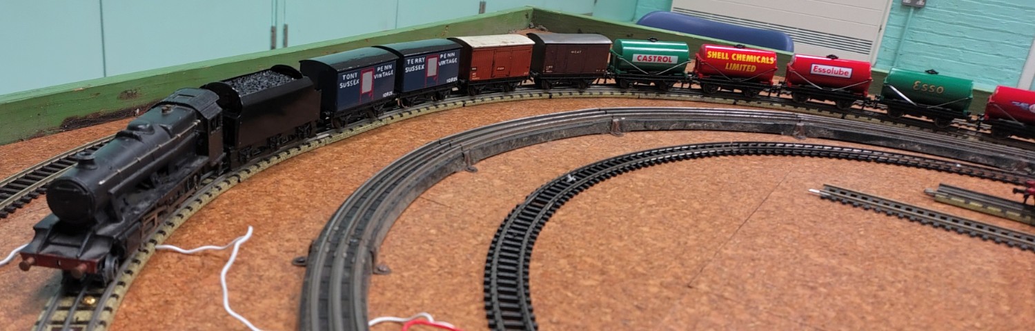 Bonds Southern 0-4-4 - LMS 8F - N20 KMR 2P - Tank wagons - Page 5 ...