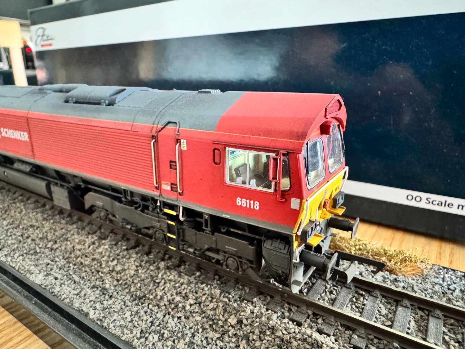 SOLD - Hattons OO Gauge DB Schenker red 66118. DCC fitted, weathered ...