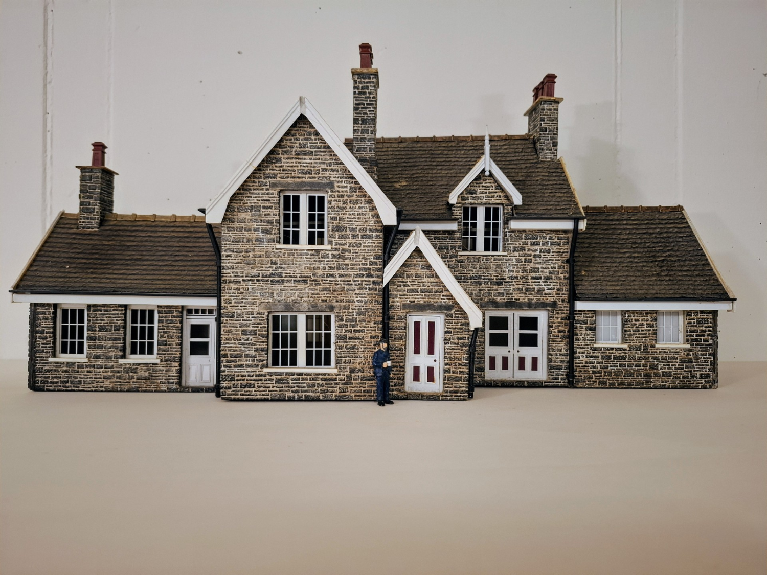 Allan Downes Station - what has been used for the stonework? - Scenery ...