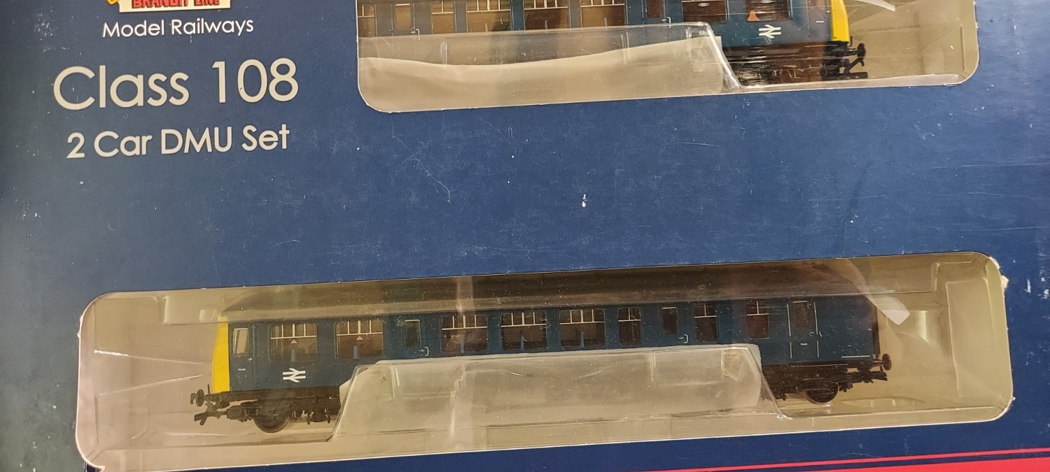 Class 108 BR blue with headcodes DCC fitted - Marketplace: only Gold ...