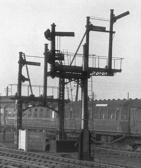 LNER upper quadrant signals - UK Prototype Questions - RMweb