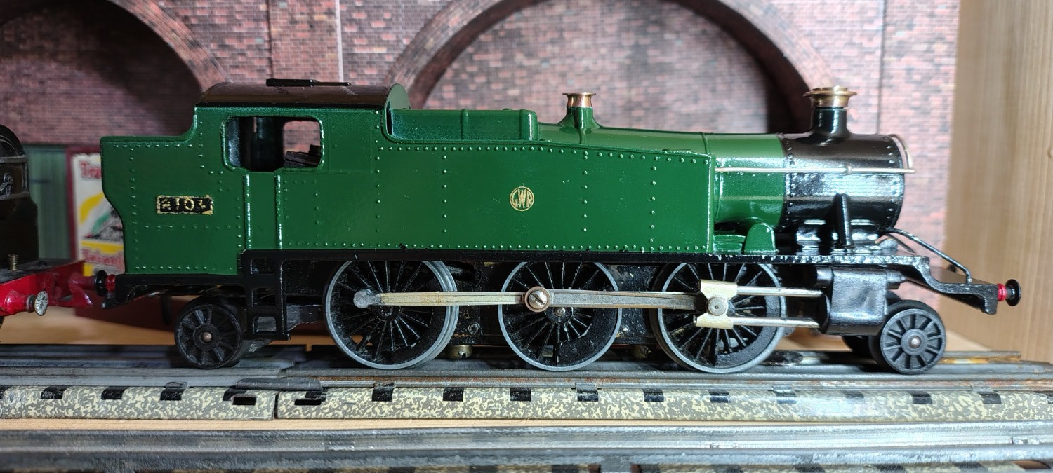 Bonds Southern 0-4-4 - LMS 8F - N20 KMR 2P - Tank wagons - Page 2 ...