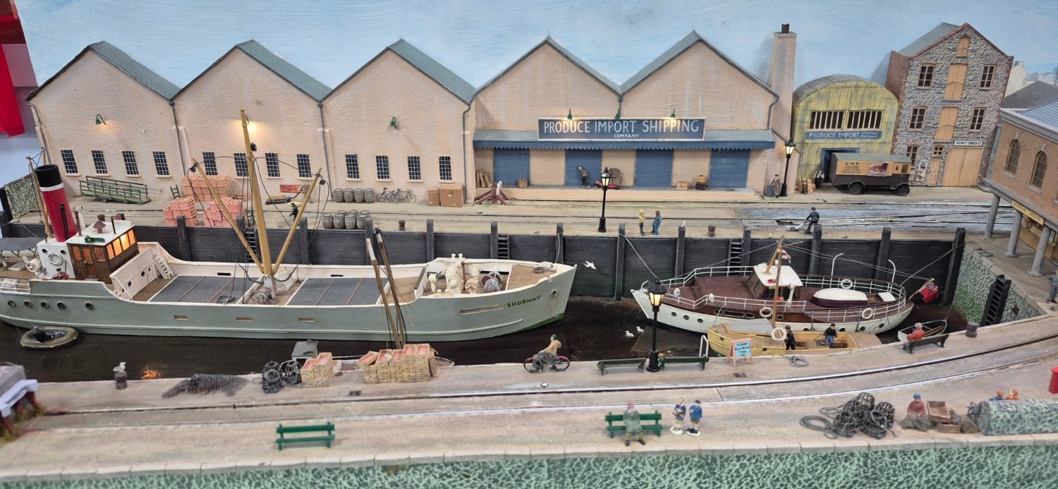 Brighton Model Railway Club 45th annual exhibition 15/16th November ...