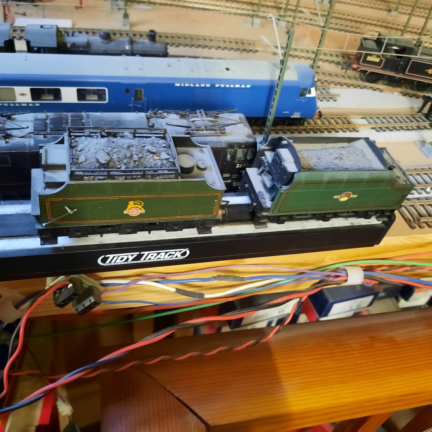 Various Parts For Sale - Bachmann Cl47 Body, EM76 Pantographs (Heljan ...