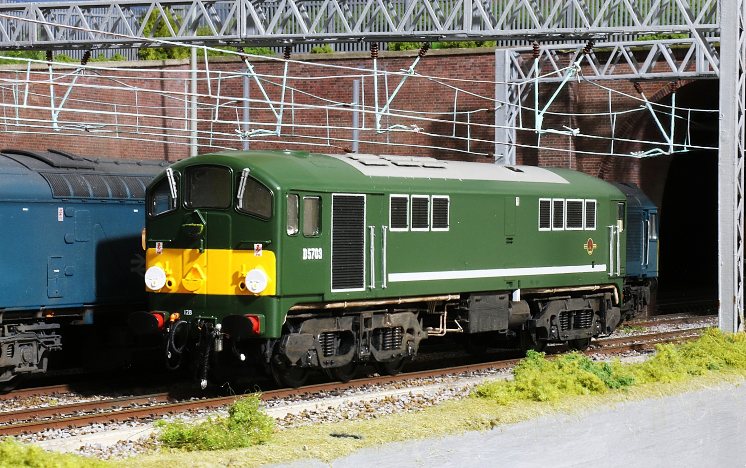 Heljan OO Gauge Co-Bo Returns - Exclusively at Rails - Page 2 - Rails ...