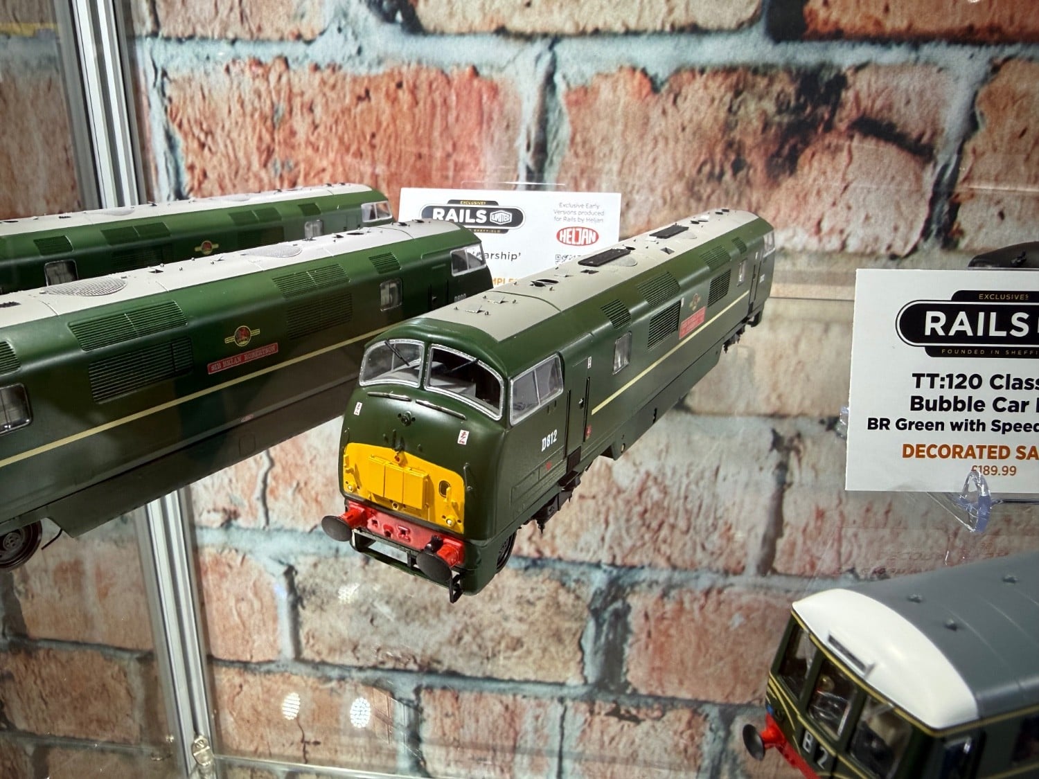 New Heljan 00 Class 42 Warship - Page 15 - Heljan - RMweb