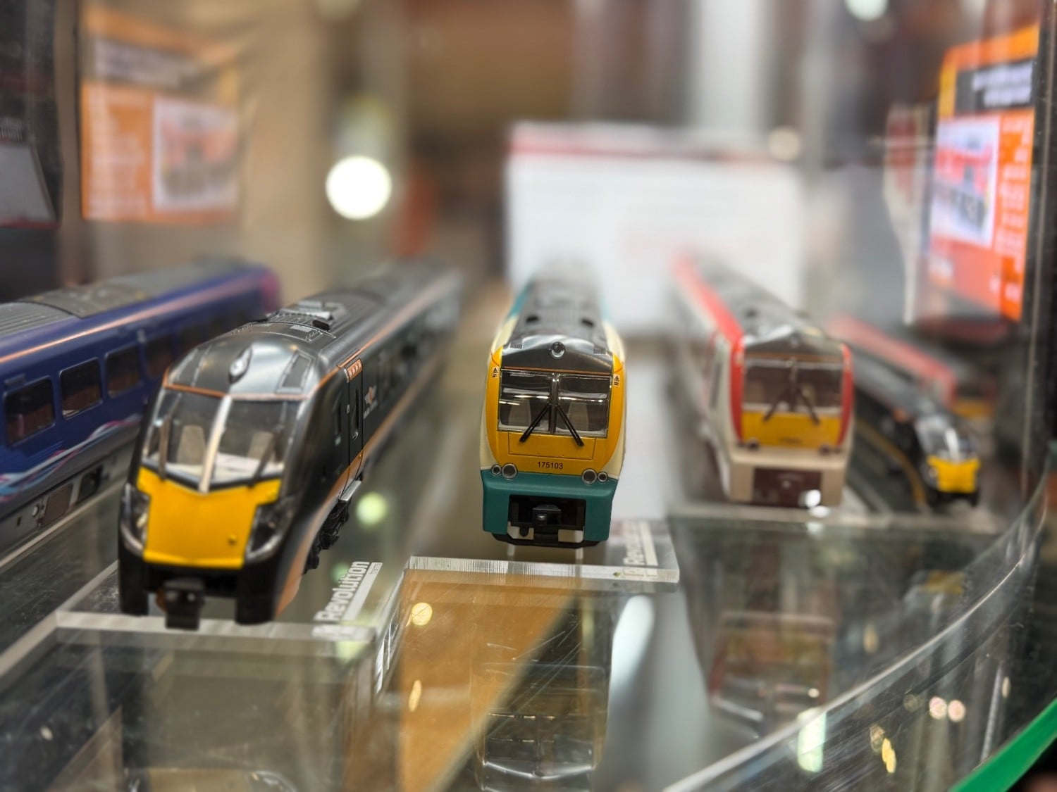 Revolution Trains announce Class 175 'Coradia' and Class 180 'Adelante ...
