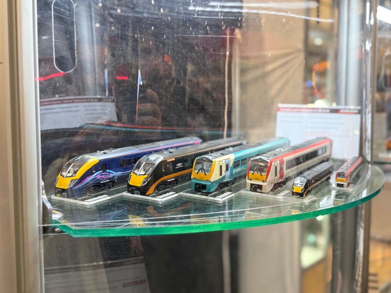Revolution Trains announce Class 175 'Coradia' and Class 180 'Adelante ...
