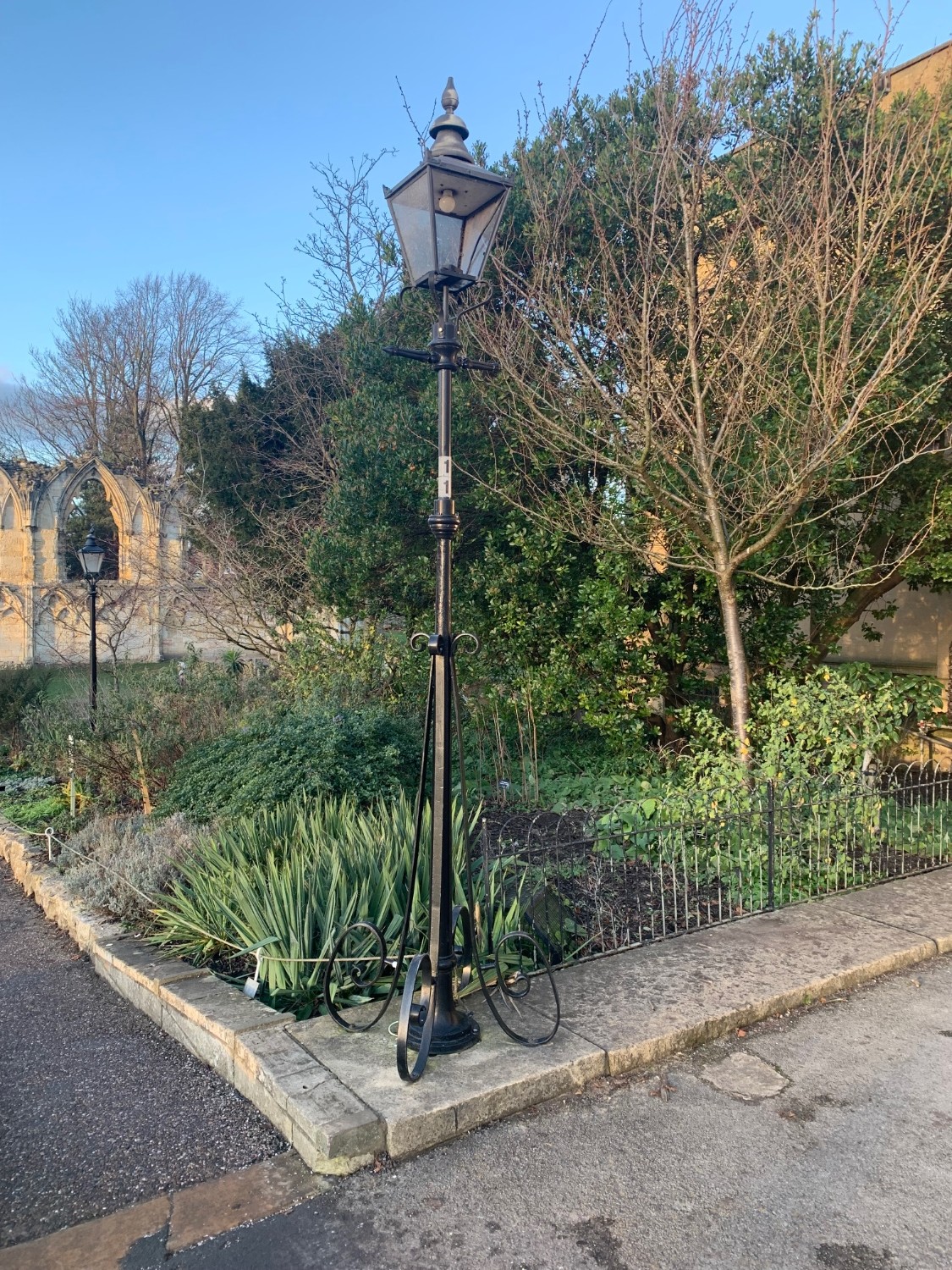 Cast Iron Lamp Columns of the World - Page 6 - UK Prototype Discussions ...