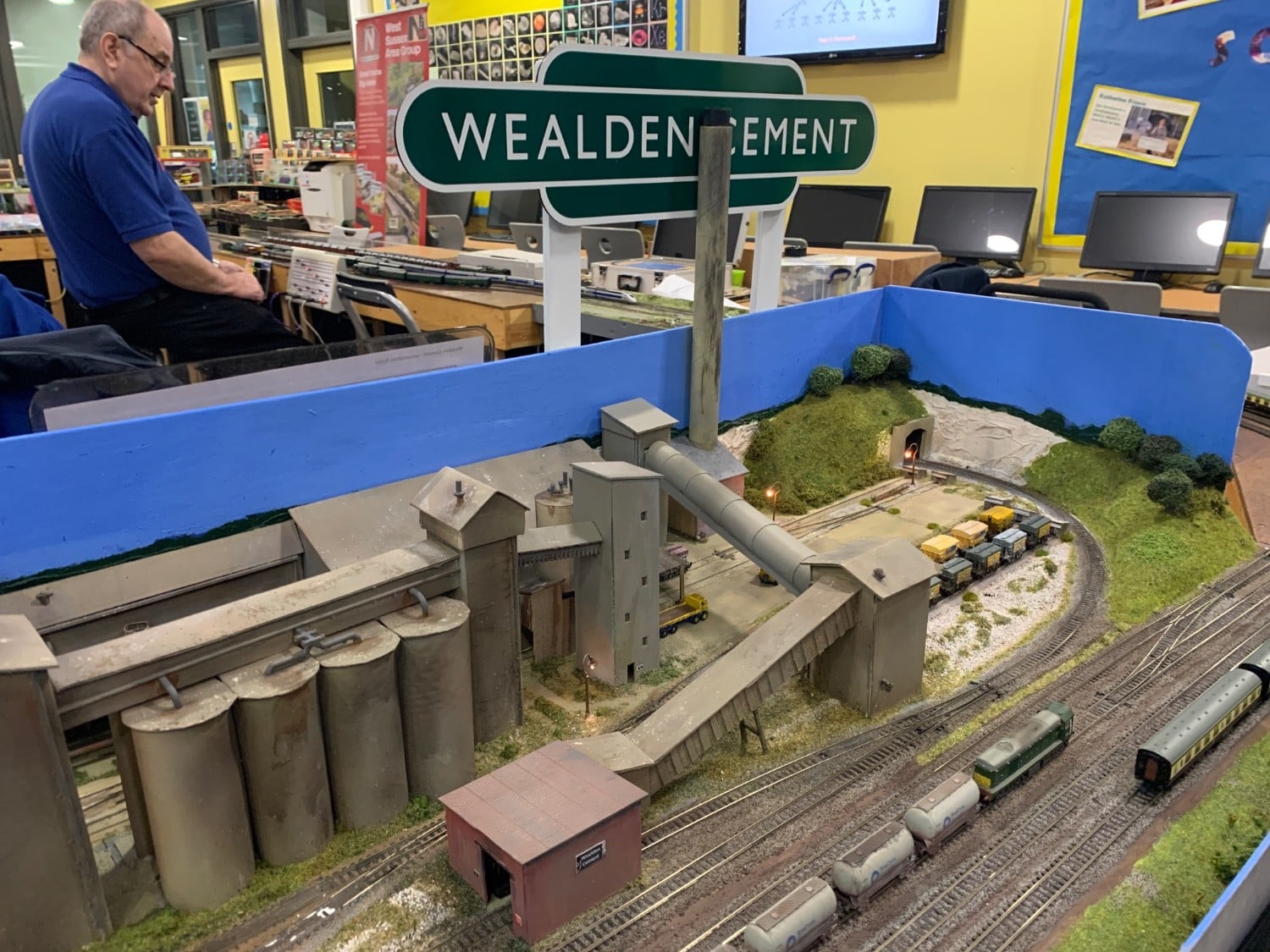 Cement Works (OO) - Layout topics - RMweb