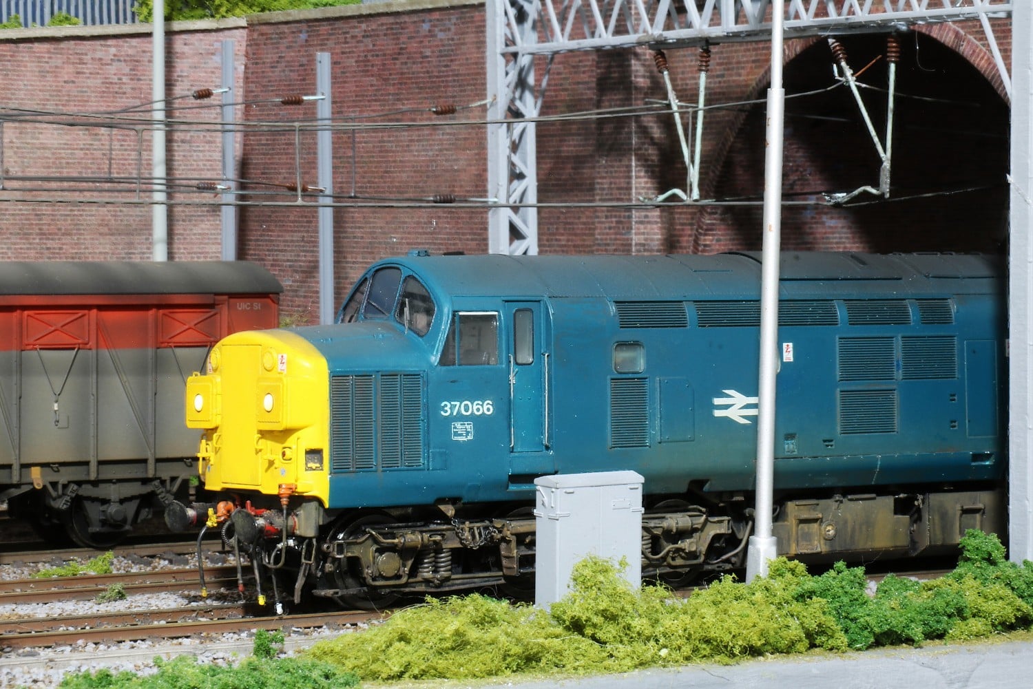 Our Brand New Accurascale Class 37s: You Asked - We Delivered! - Page 2 ...