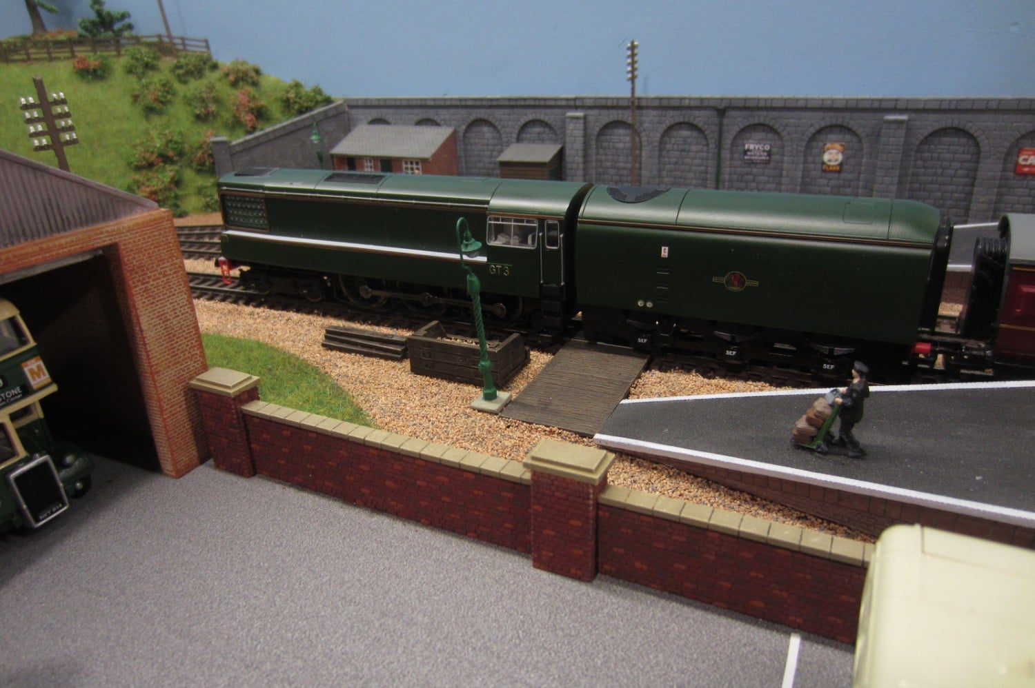 Rectifying KR Models Fell Diesel and GT3 Derailing - Bob Pottle - RMweb