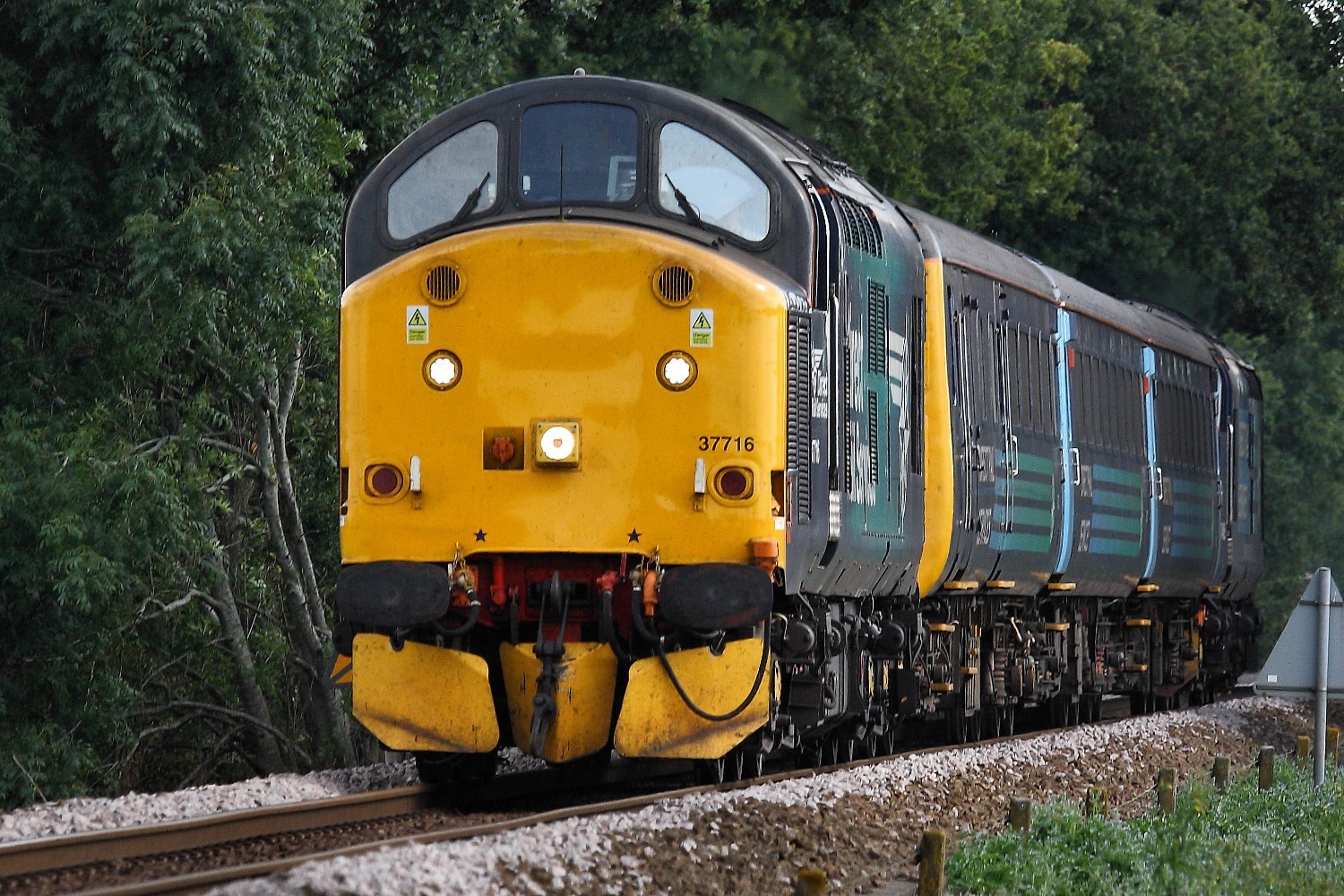 Class 37 Photos... - Page 114 - UK Prototype Discussions (not questions ...