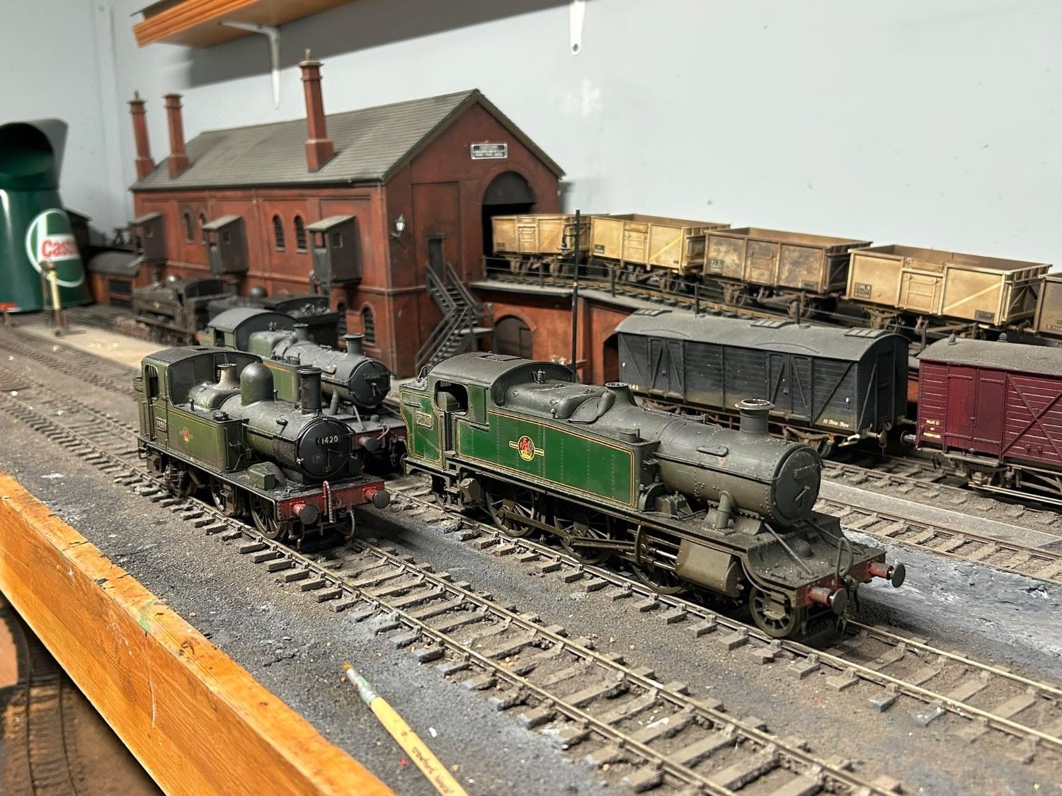 Cardiff Canton & Pontypool Road operational diorama and loco collection ...