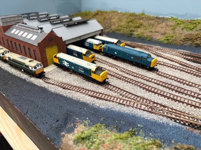 Glencoe Road Depot - N gauge 1980/90s Scottish Region layout - Layout ...