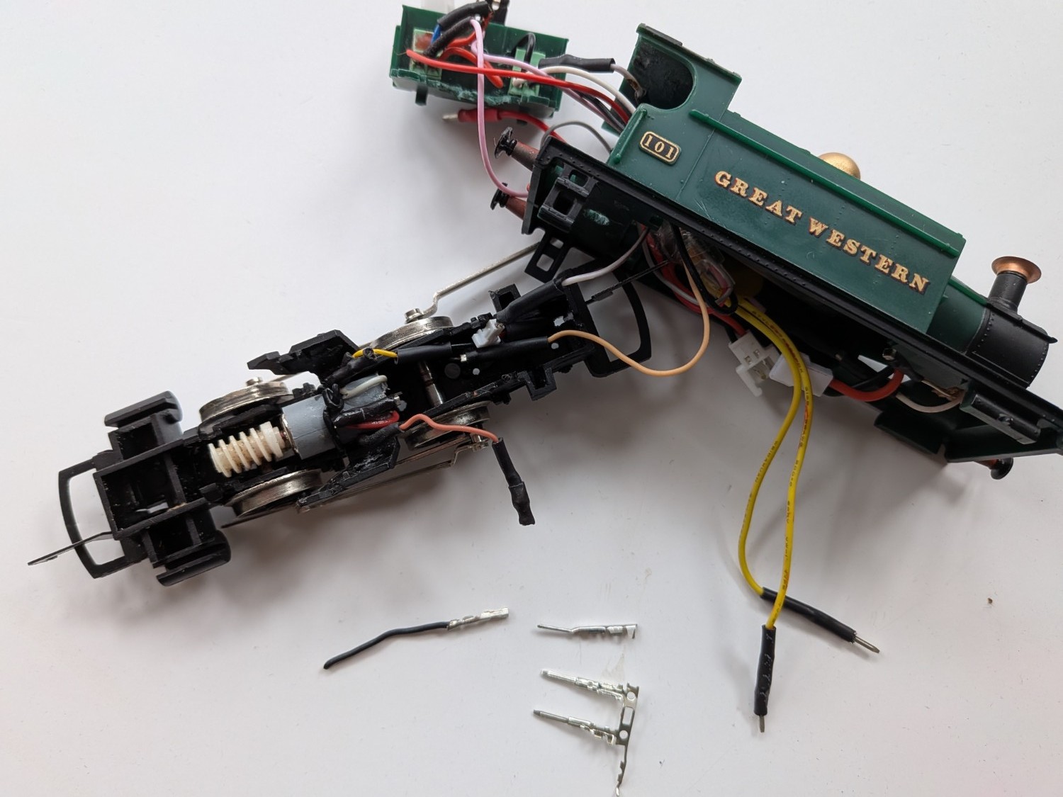 RC loco wiring harness ideas? - Radio Control - RMweb