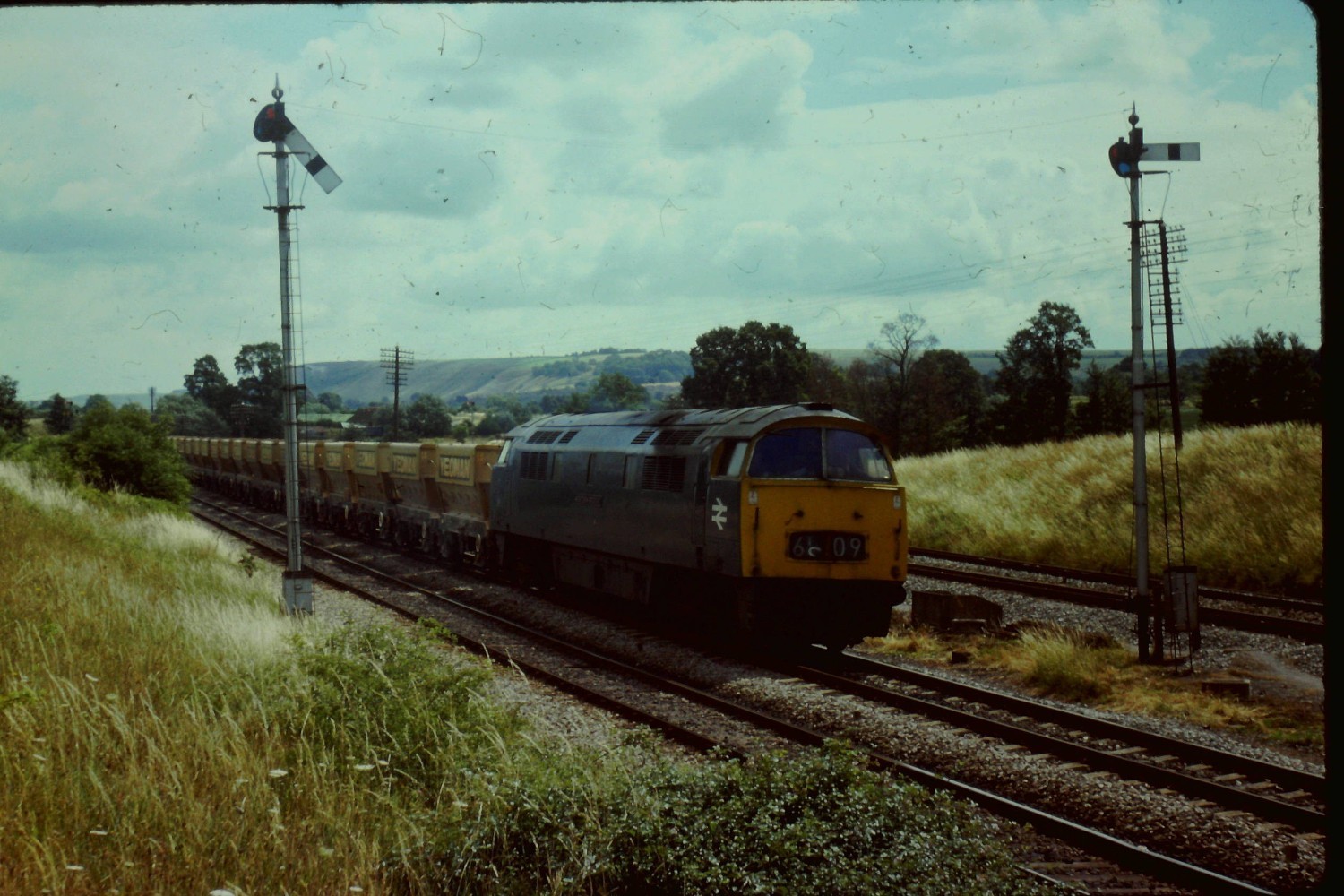 Class 52 ‘Western’ Photos and videos - Page 9 - UK Prototype ...