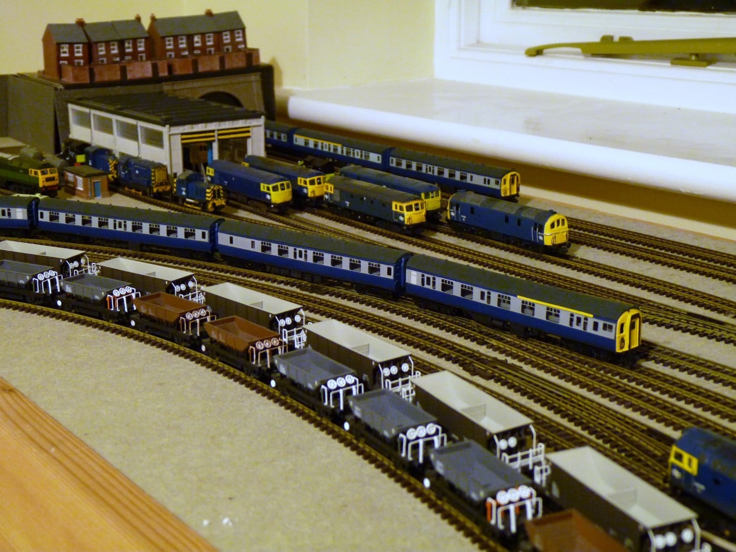 CLASS 313 & 314 EMUS join EFE Rail range - Page 14 - EFE Rail - RMweb