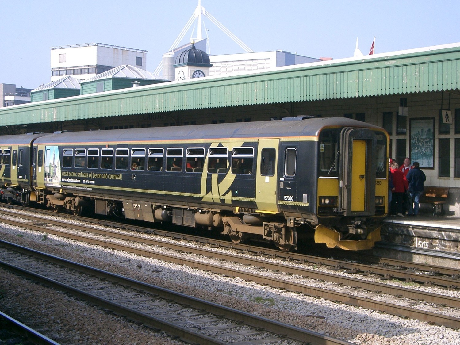 Class 153 & 155 'SuperSprinter' DMU Liveries - UK Prototype Questions ...