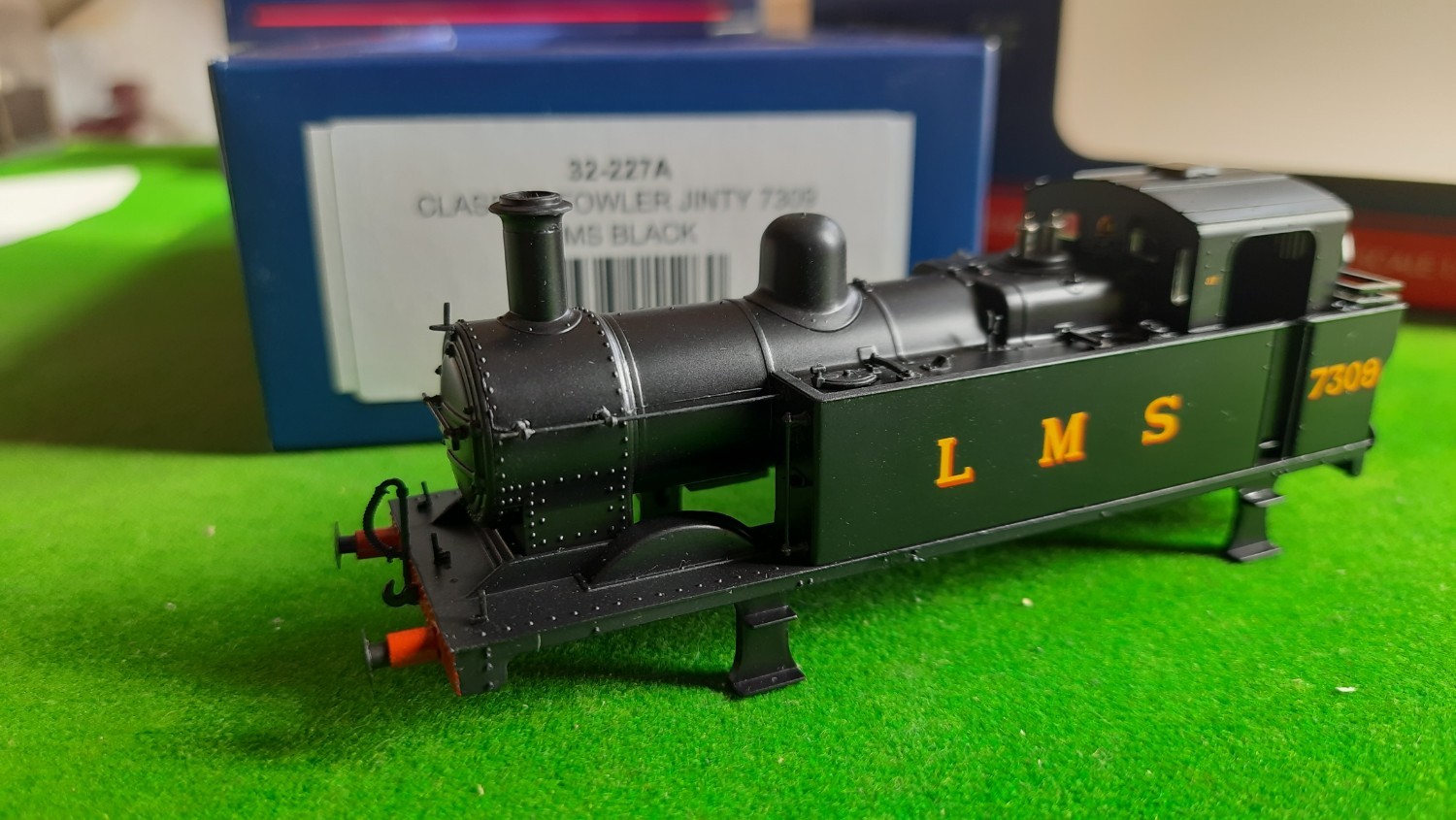 Bachmann 3F Jinty LMS 7309 body in mint condition - Marketplace: only ...