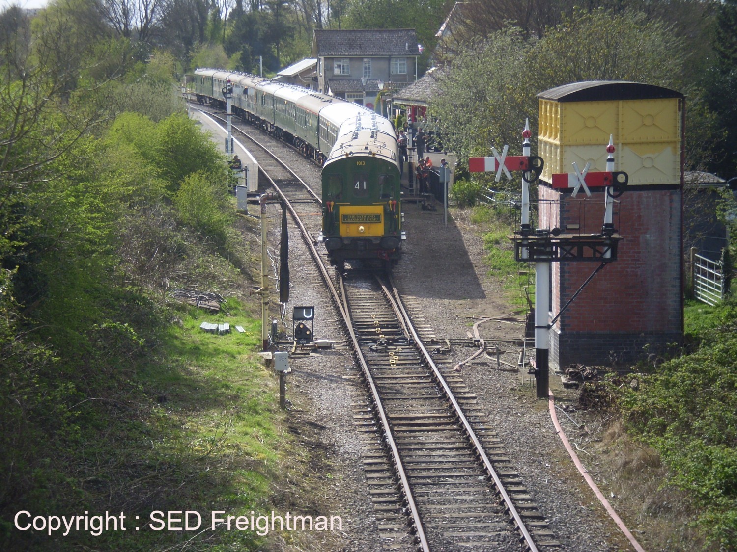 Class 201 DEMU on very recent tour at Redhill station - UK Prototype ...