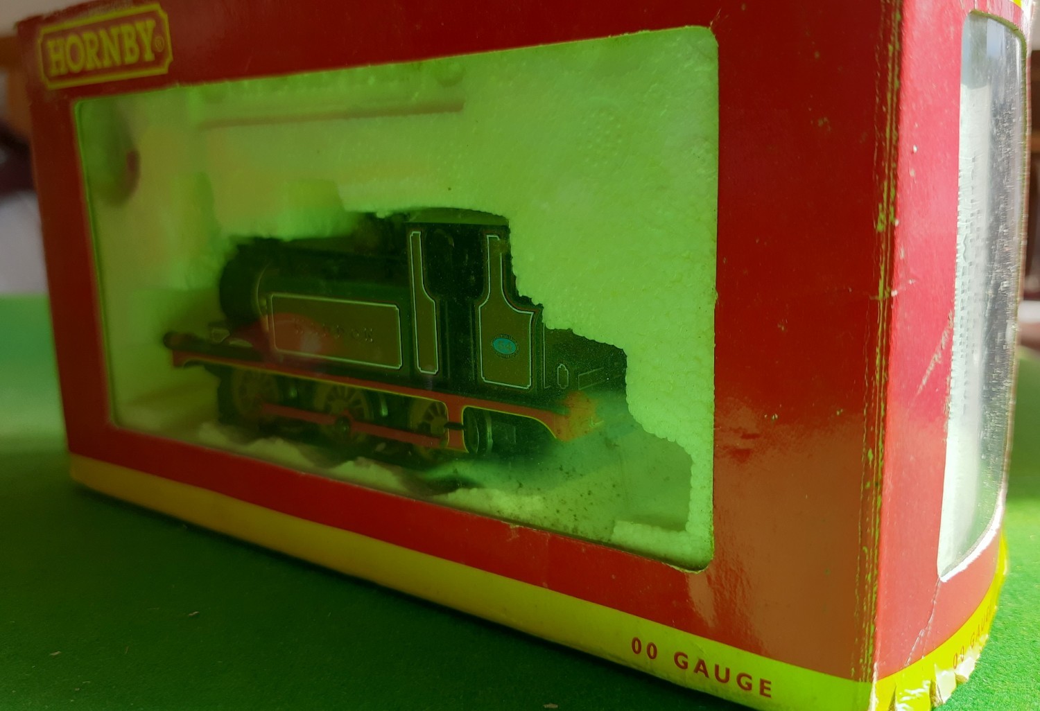 Hornby Terrier Waddon R2117 - Marketplace: only Gold & Premium members ...